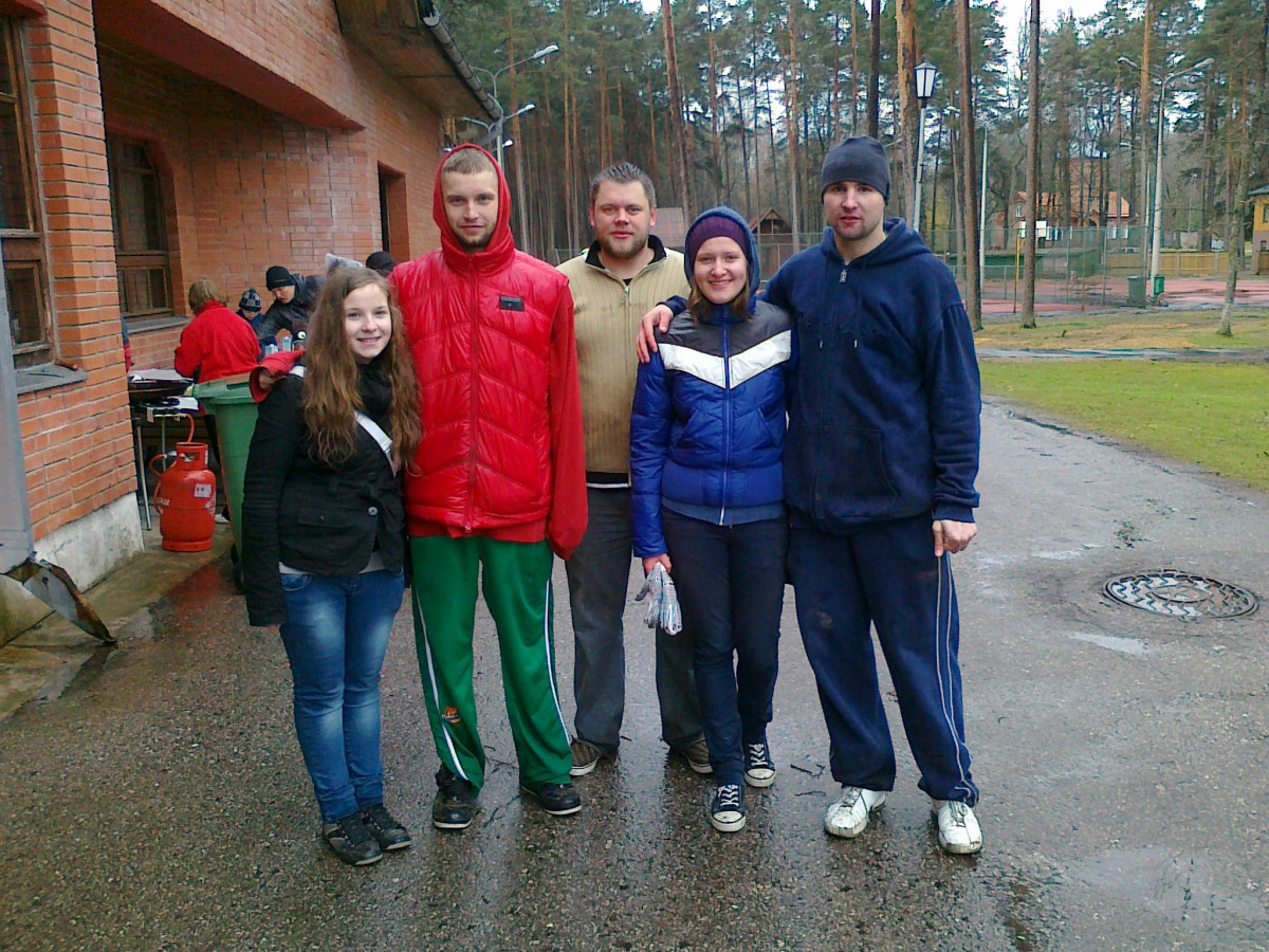 Foto: BK “Valmiera” spēlētāji piedalās Lielajā Talkā – Basketbols ...